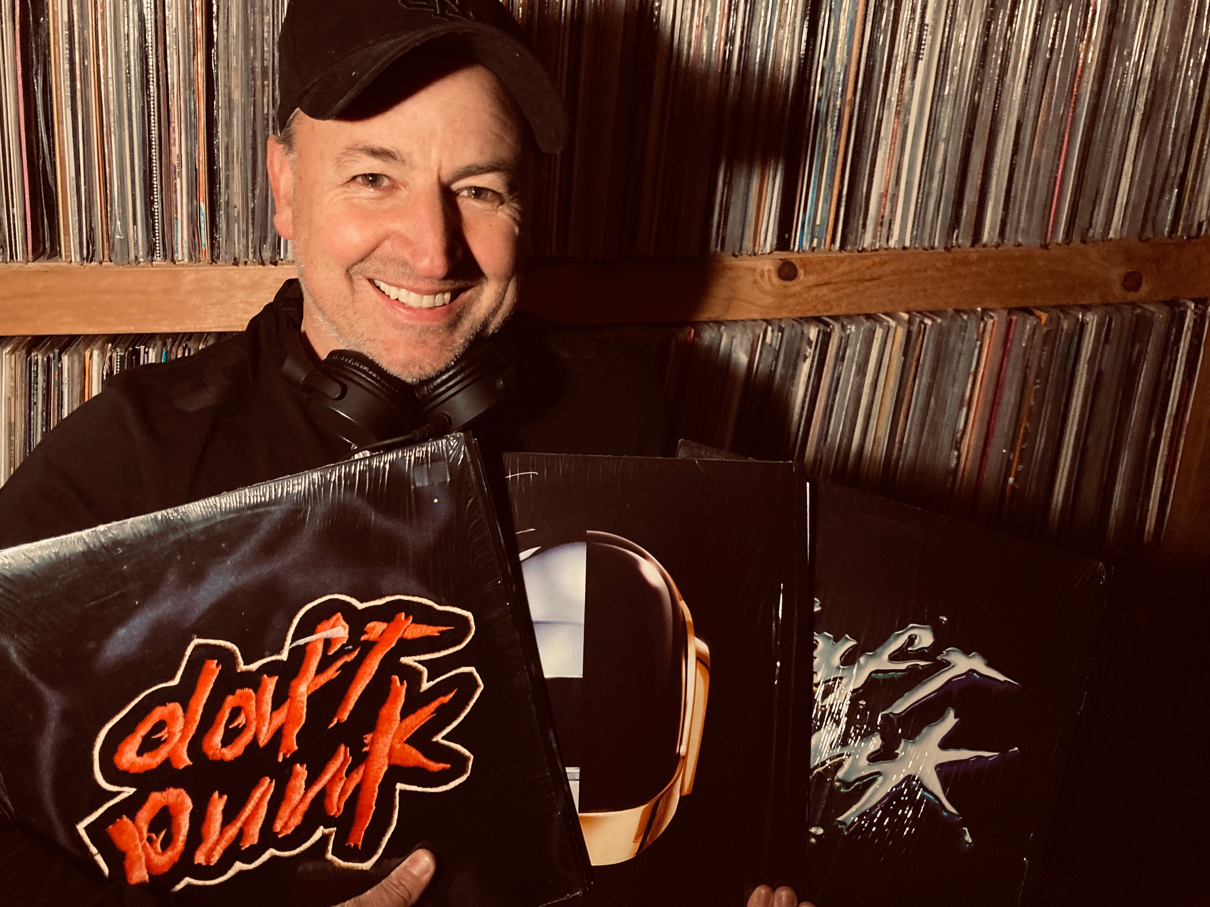 Now it’s a party! The mighty box set – DJ Grant Marshall